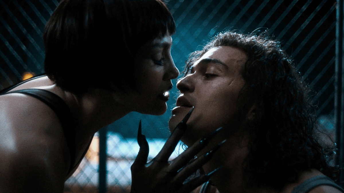 Kiss of the Spider Woman: Tonatiuh deslumbra junto a Diego Luna y Jennifer Lopez - Cine Geek